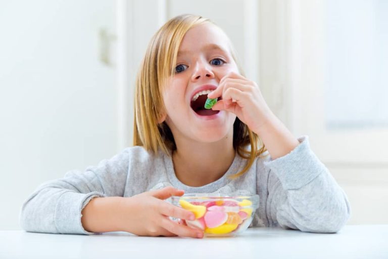 Top 5 Tasty Snacks That Help Kids' Teeth Grow Strong